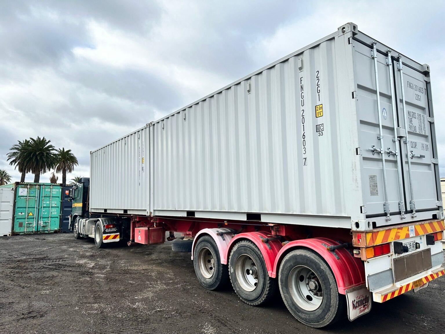 Reliable Moving Shipping Containers Service in Australia